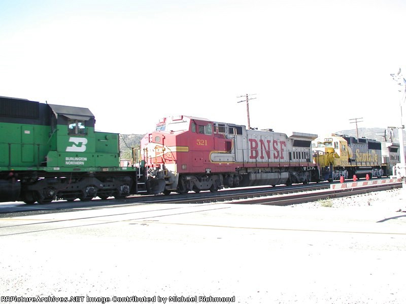 BNSF 521